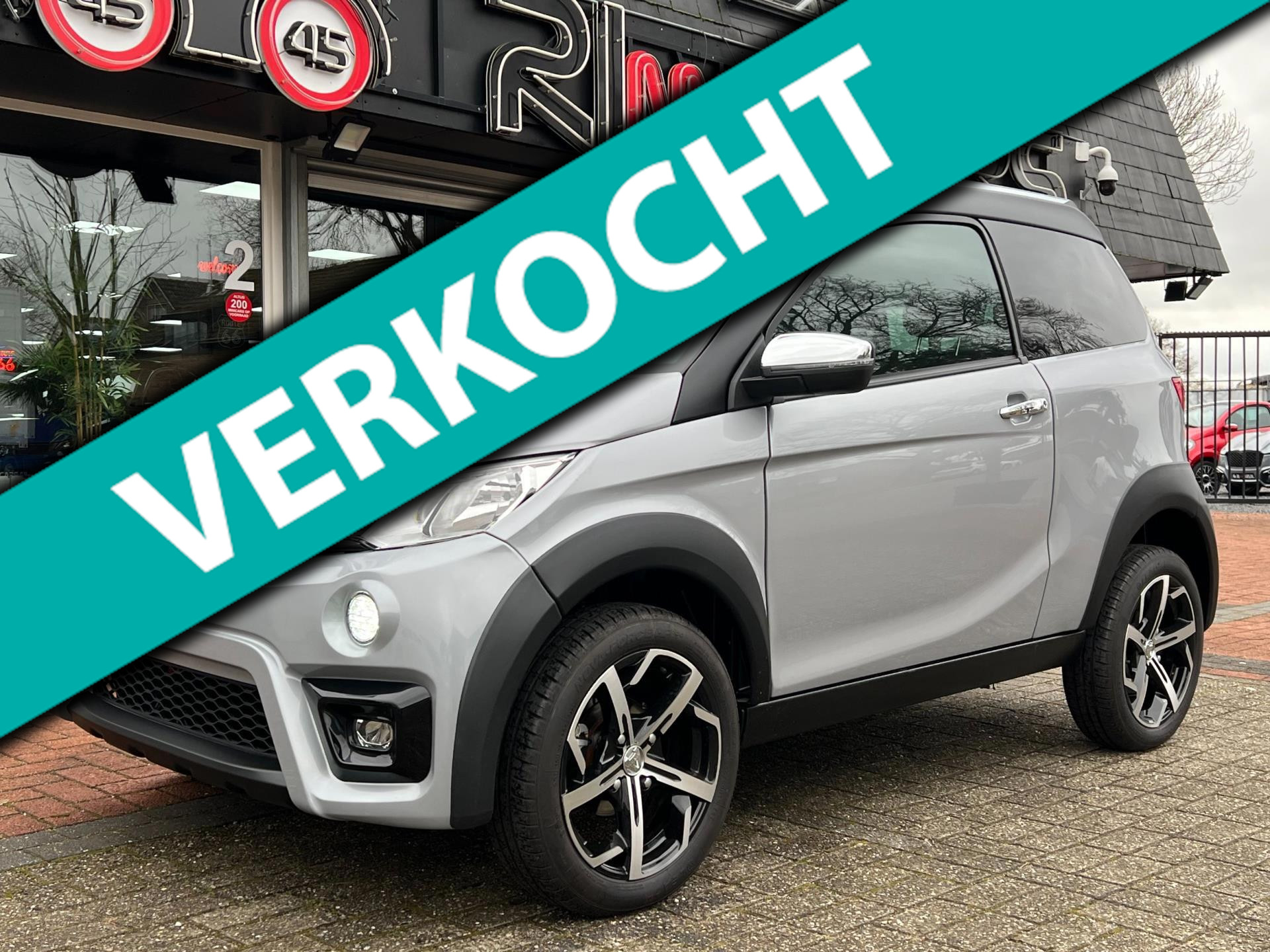 MINI-Mini-HUMMER brommobiel 2022 | elektrisch | 1772km Aixam Airco 45km ...